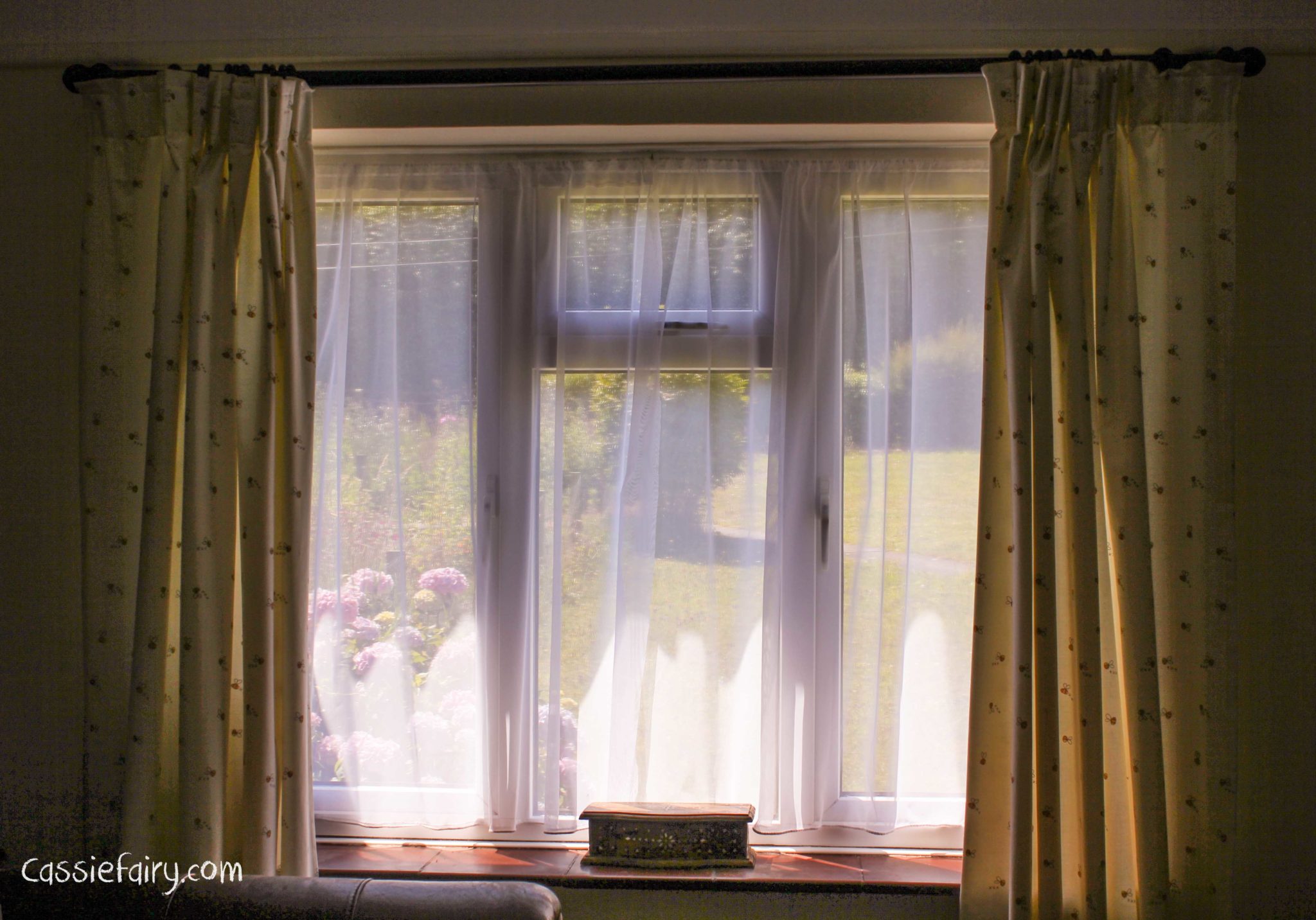 5 Easy curtain tips to make small windows look bigger