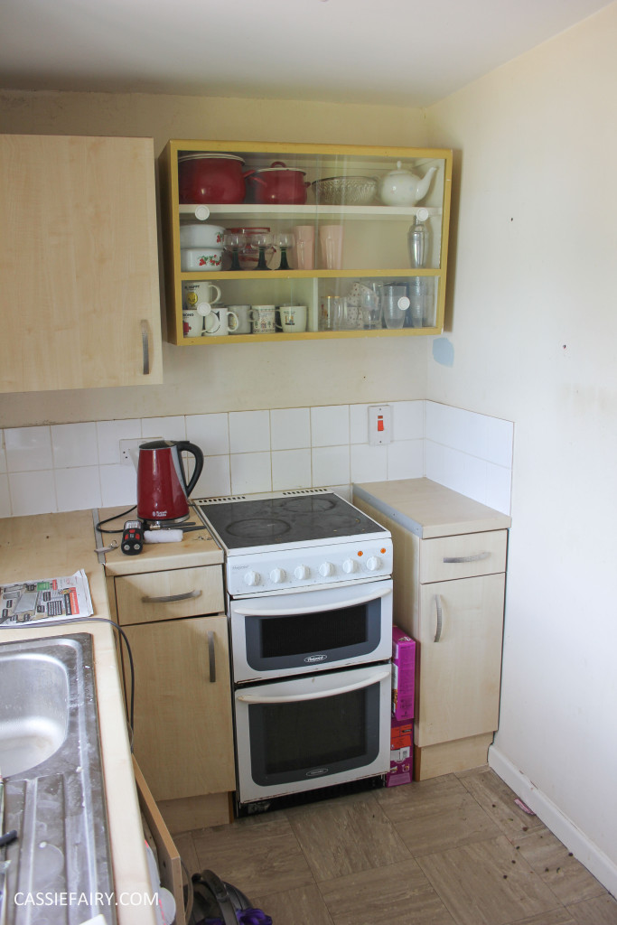 My mini kitchen makeover – Bring me sunshine + chalkboard DIY | My ...