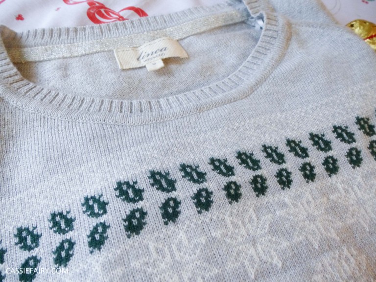 How to turn an old fair isle jumper into a cosy cushion | My Thrifty ...