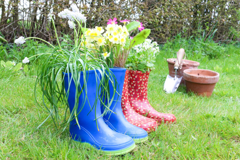 Weekend DIY project – Welly boot plant pots | My Thrifty Life by Cassie ...
