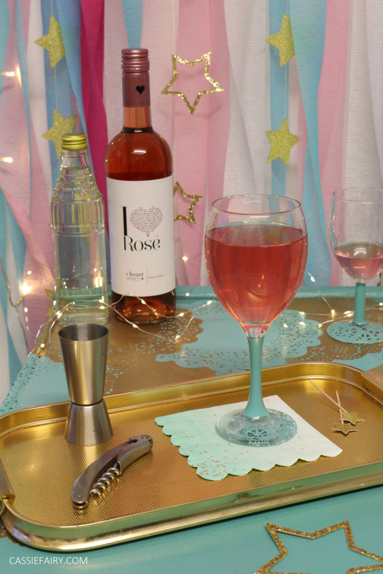 How to decorate cocktail glasses for a party | My Thrifty Life by ...