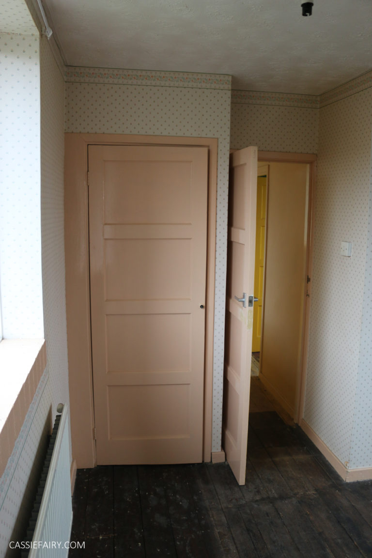 How to turn an alcove into a fitted dressing table | My Thrifty Life by ...