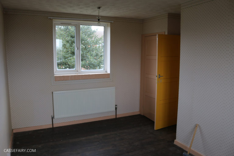 How to turn an alcove into a fitted dressing table | My Thrifty Life by ...