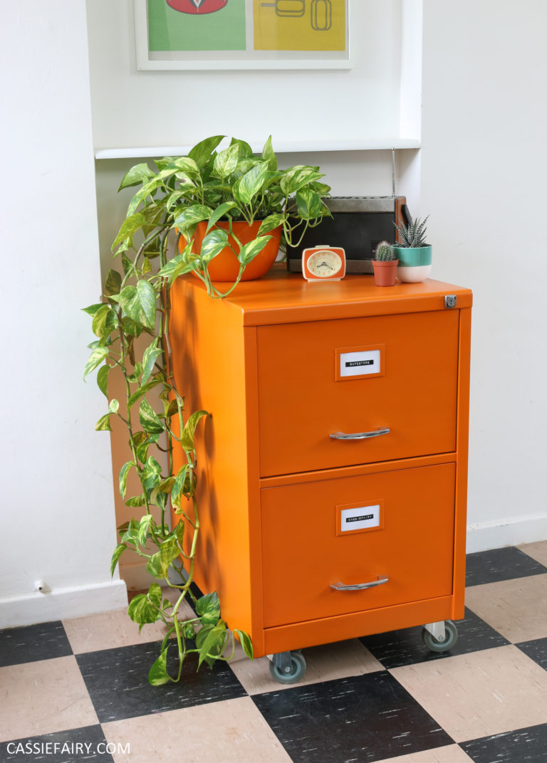Step-by-step DIY: How to upcycle a rusty old metal filing cabinet | My ...