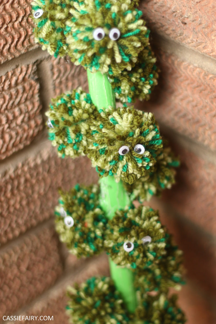 How to make a funny stalk of sprouts Christmas decoration | My Thrifty ...