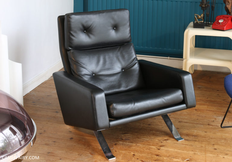 Mid-century modern decor inspiration: Robin Day’s Leo ‘Bond’ Chair | My ...