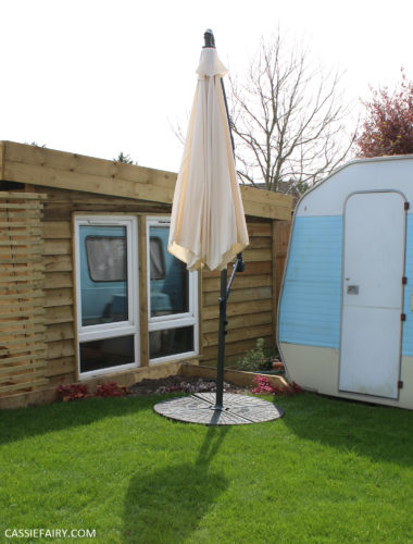 Bringing a touch of shade to my garden with a banana parasol | My ...