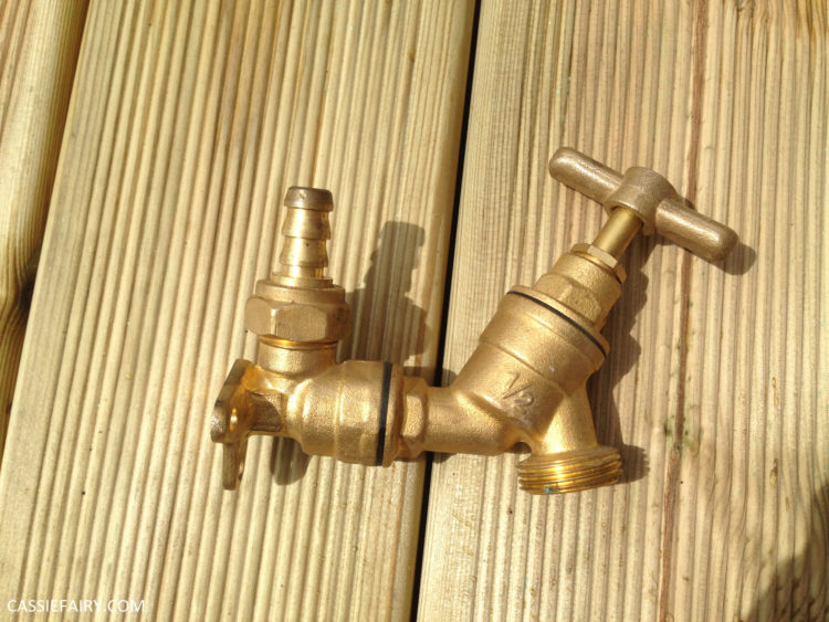 How to create an outdoor kitchen/diner in your garden | My Thrifty Life ...