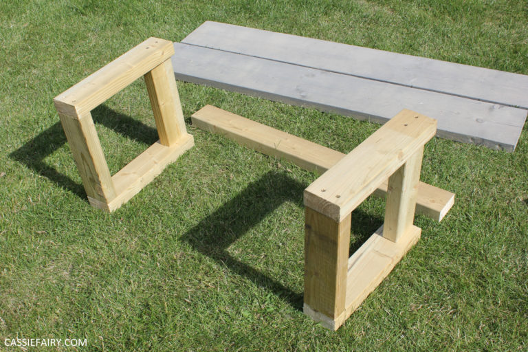 How to DIY rustic garden benches using upcycled scaffold boards | My ...