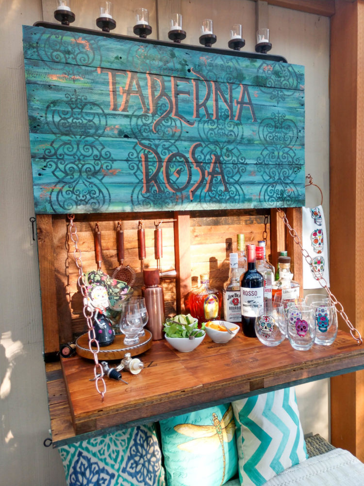 DIY pallet buffet sideboard to create a space for al fresco entertaining