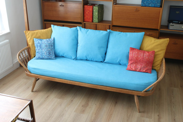 How to sew new sofa covers and cushions for an Ercol studio couch | My ...