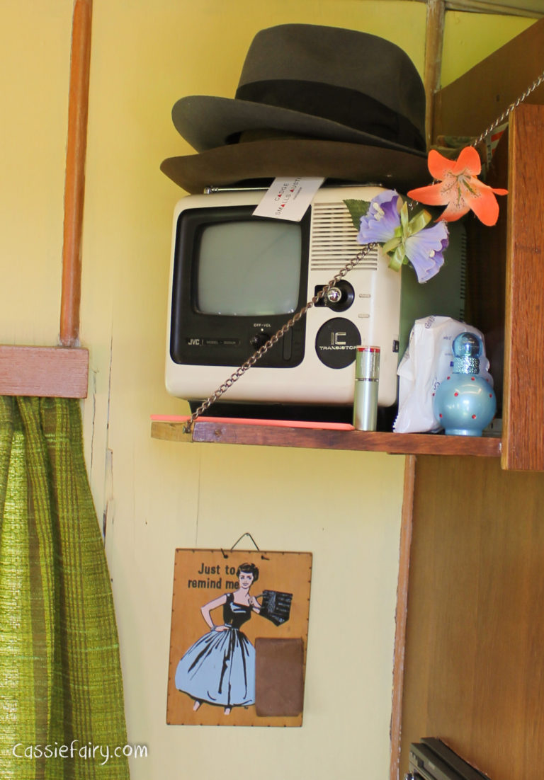 Renovation inspiration – Vintage ‘loaf of bread’ caravan | My Thrifty ...