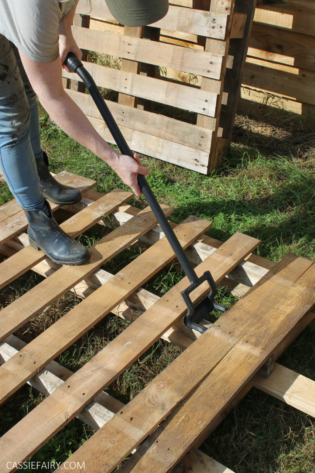 Thrifty DIY: How to build a garden deck using upcycled pallet wood | My ...