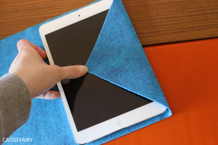 Easy sewing project – make your own felt device case | My Thrifty Life ...