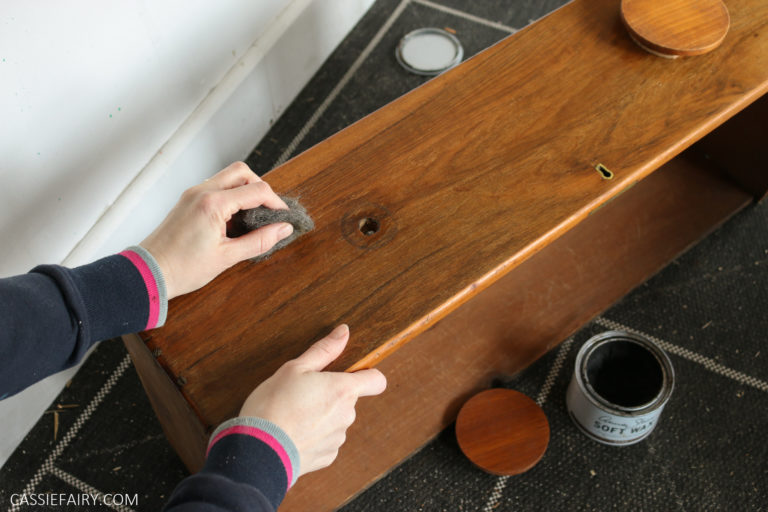 How to turn an old drawer & scaffold boards into a DIY desk or hallway ...