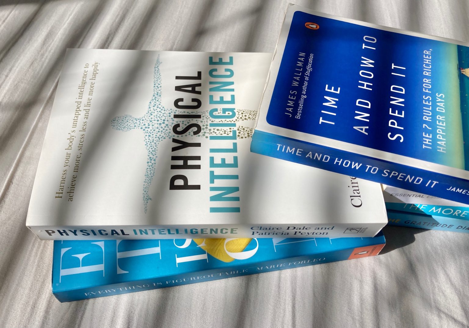 How books can help to boost your mental wellbeing through bibliotherapy ...