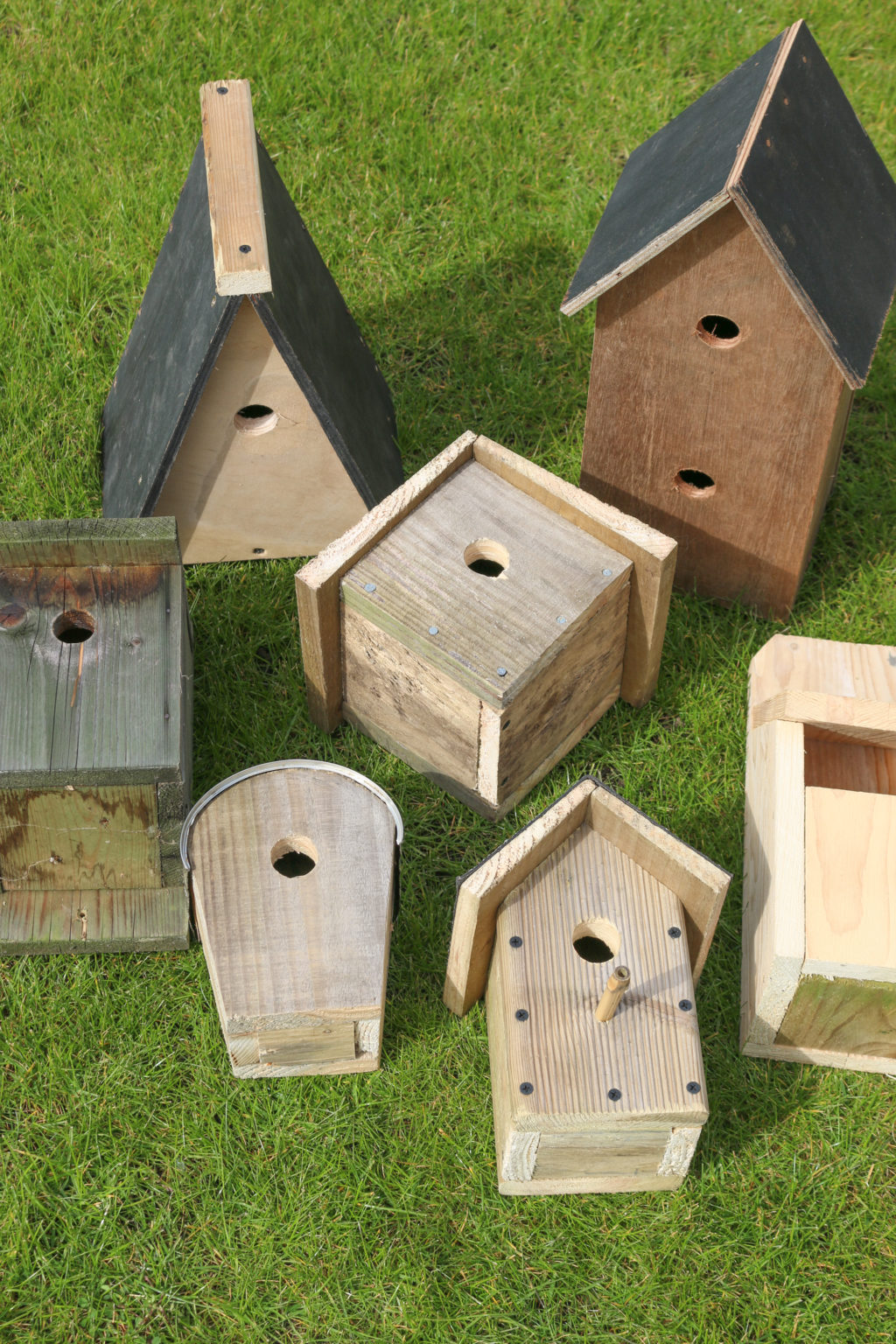 How to upcycle nesting boxes into a colourful cluster of ‘bird ...