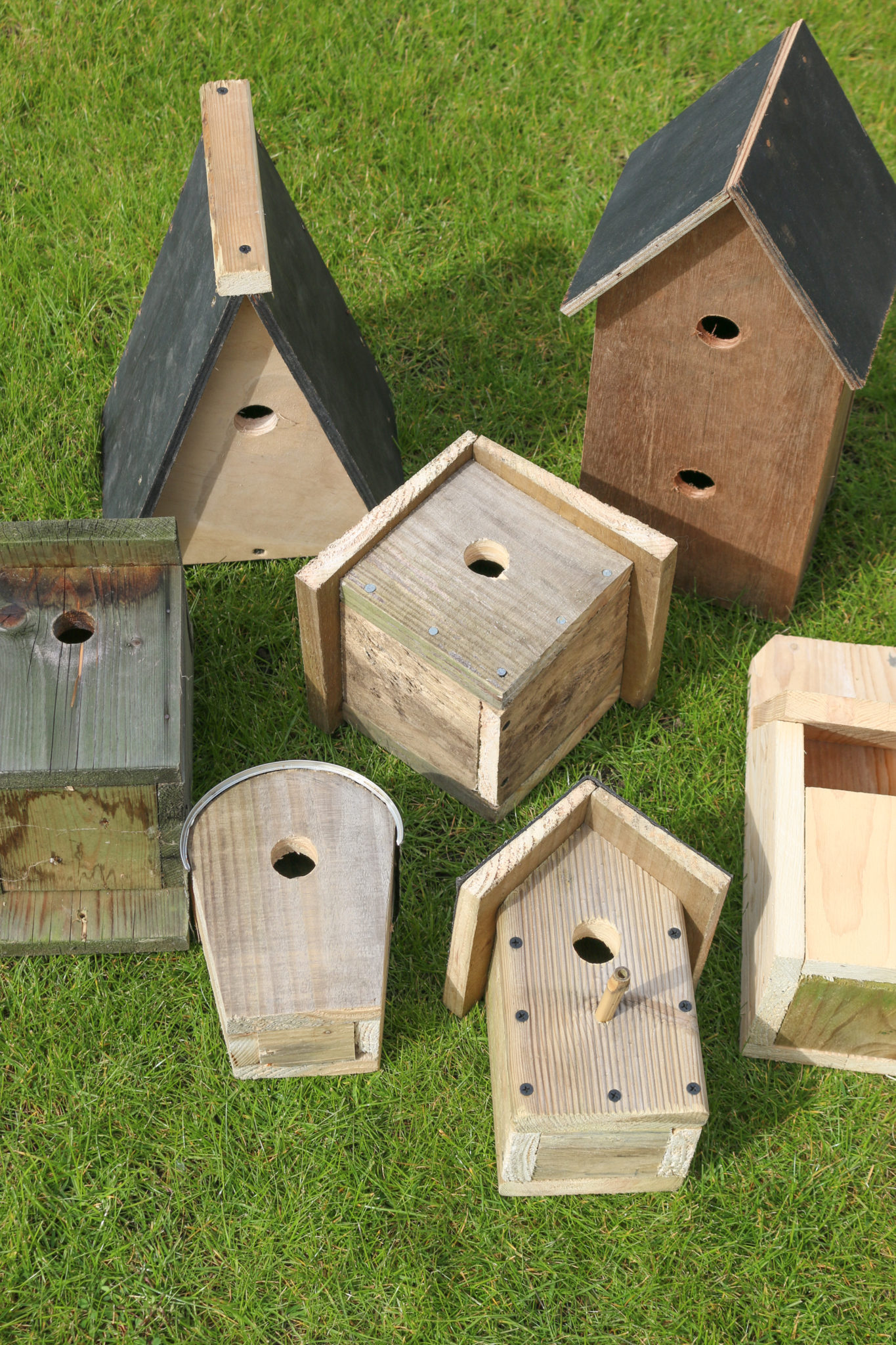 How to upcycle nesting boxes into a colourful cluster of ‘bird ...