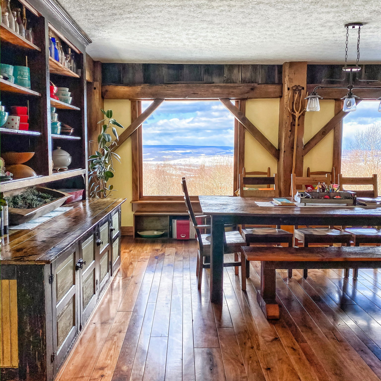 House tour of a rustic C19th barn conversion with colourful vintage ...