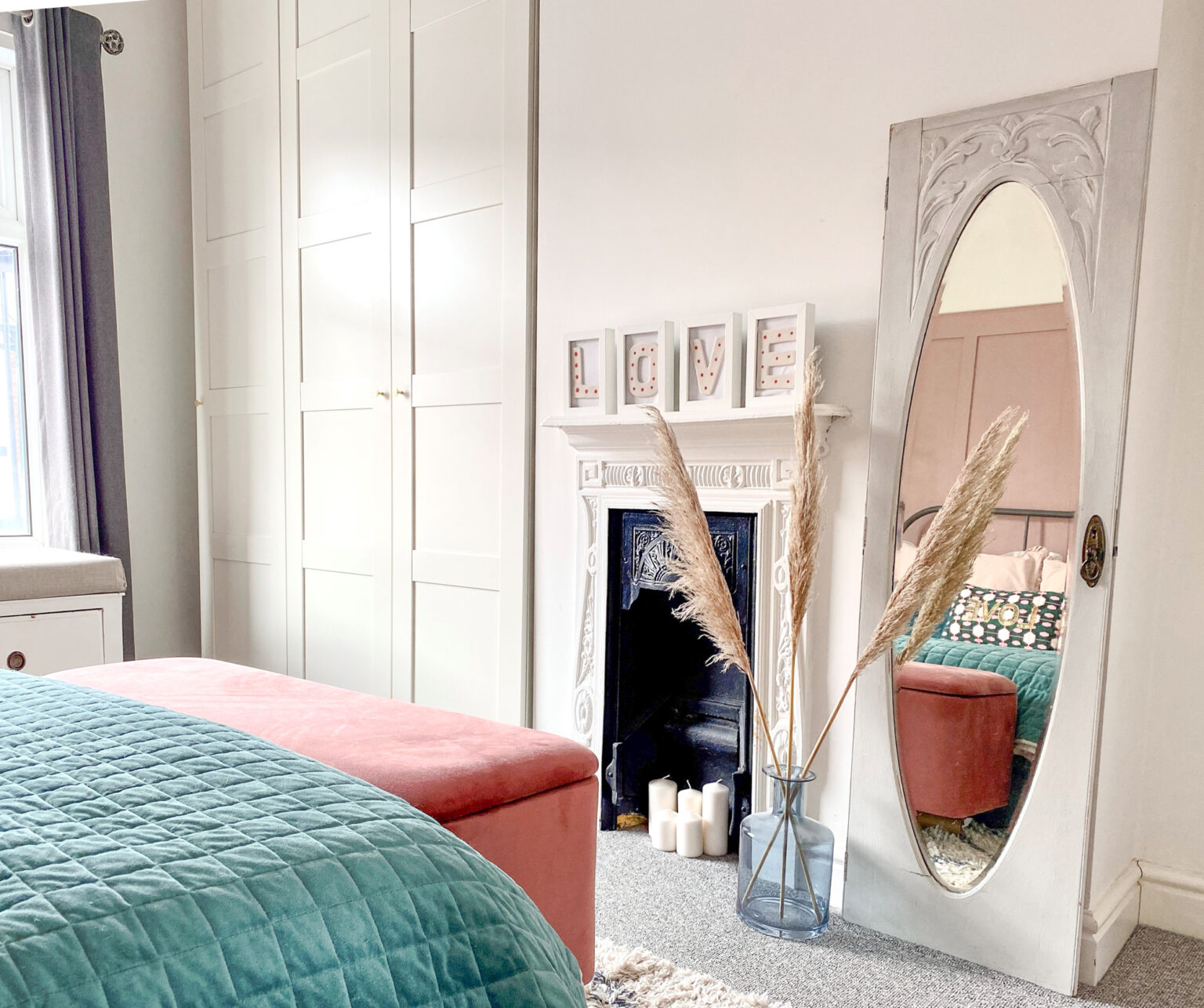 Home tour of a pretty pastel pink Victorian terrace