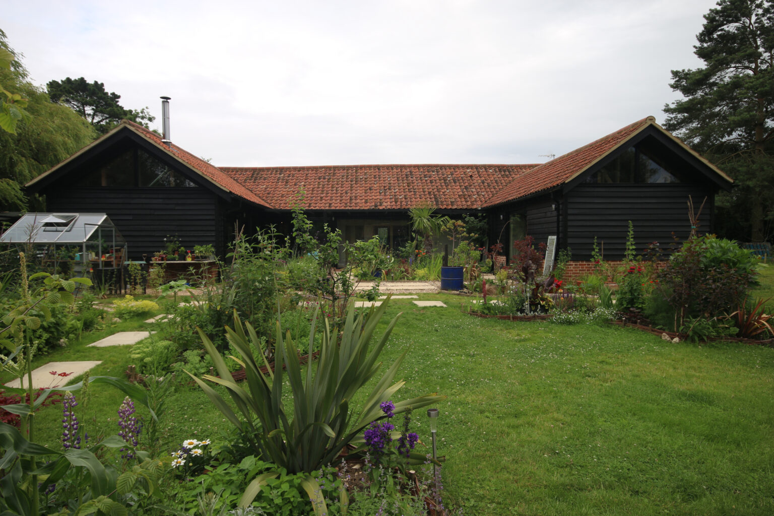 Home tour: Courtyard barn restoration project with 'before' photos