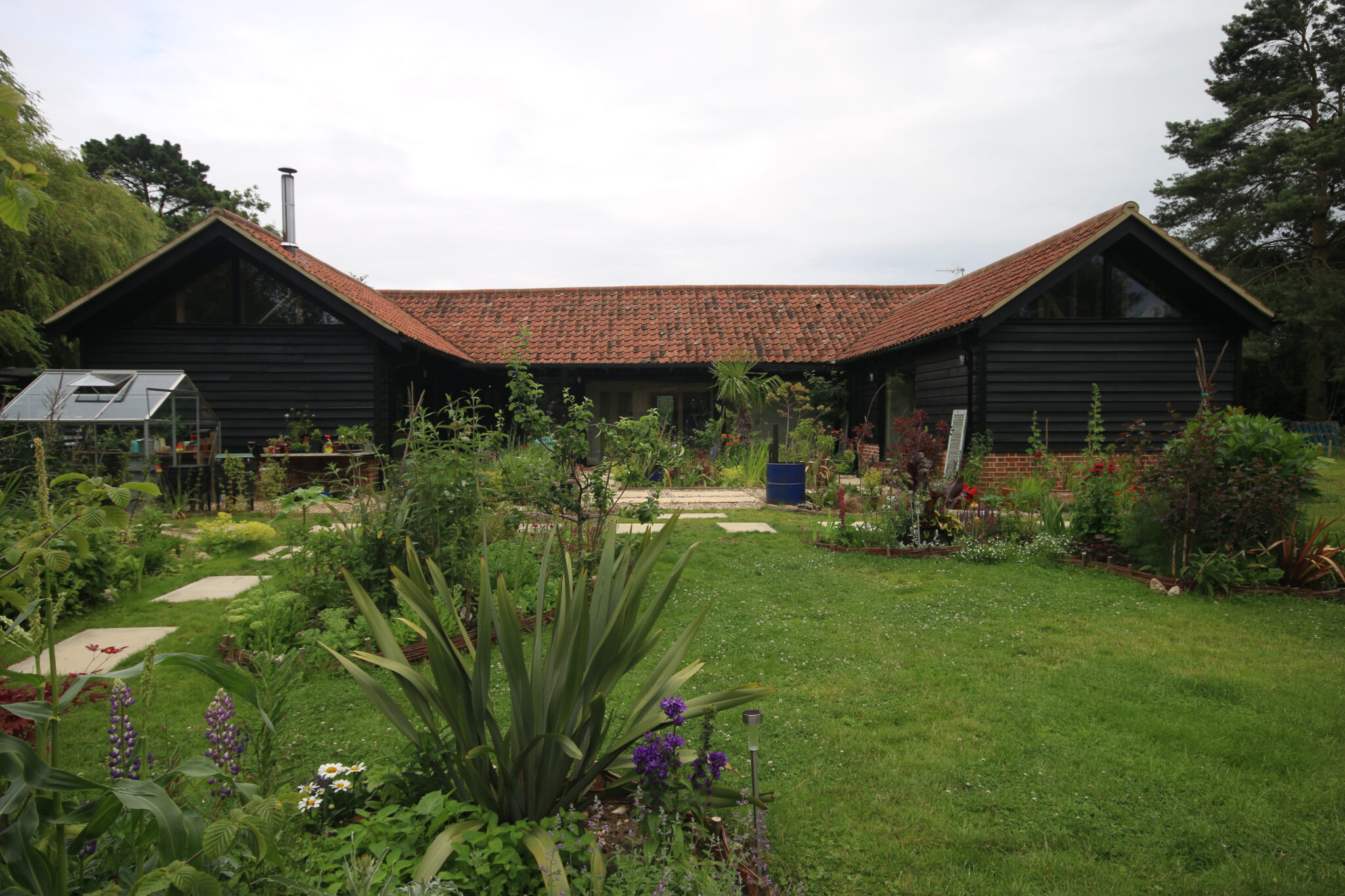 Home tour: Courtyard barn restoration project with 'before' photos