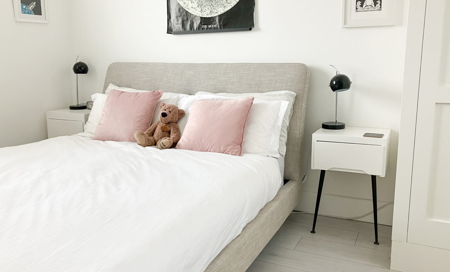 Decor and storage tricks for a minimalistic clutter-free home