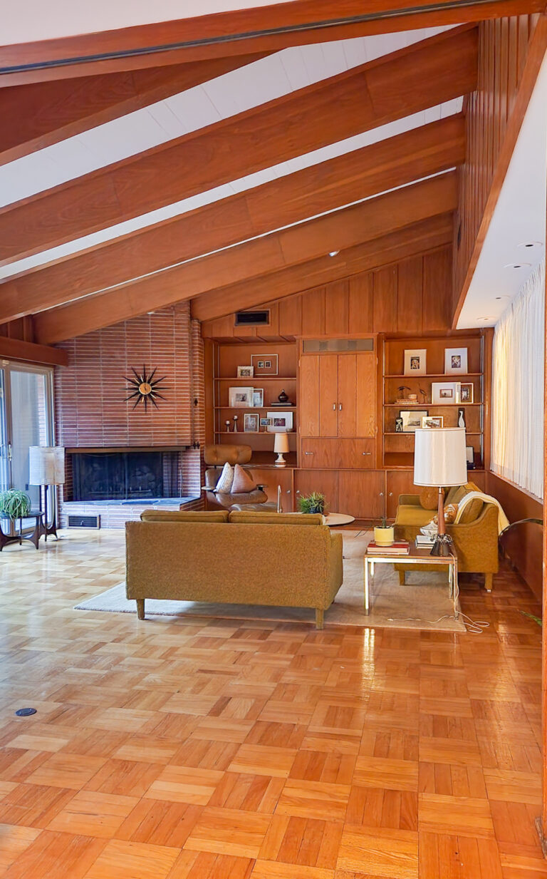 House tour of a 1957 Mid-Century Modern single-storey home by architect ...